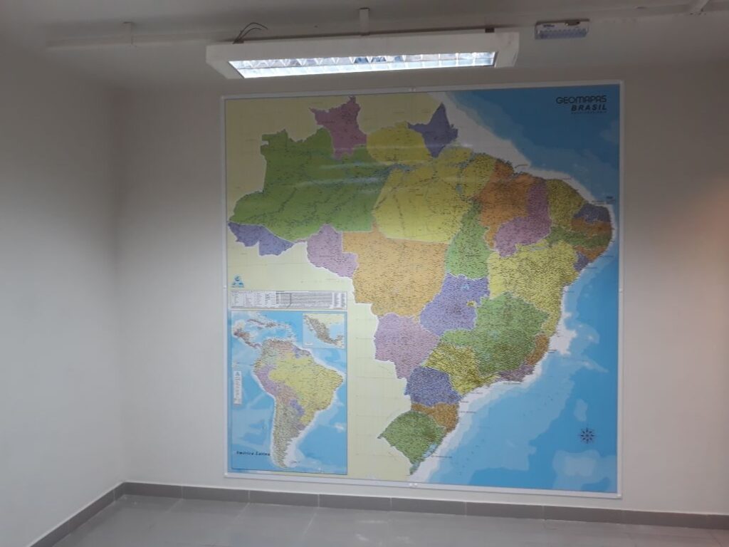 Mapa Do Brasil Geoeconoviário - Ref: 391 - Formato: 2.00X2.00m - GEO Mapas